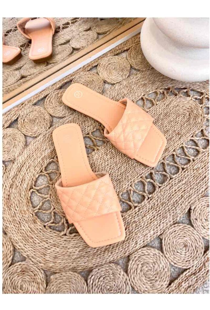 Orange Mules – MYCUBE